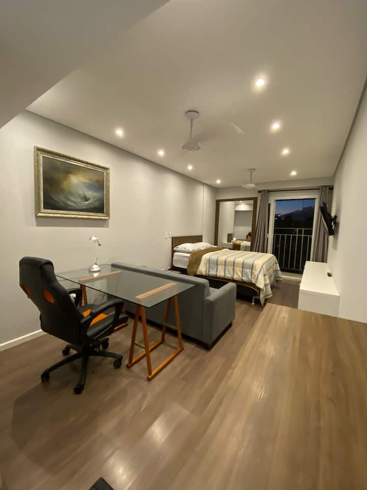 Localização E Produtividade No Centro - Curitiba