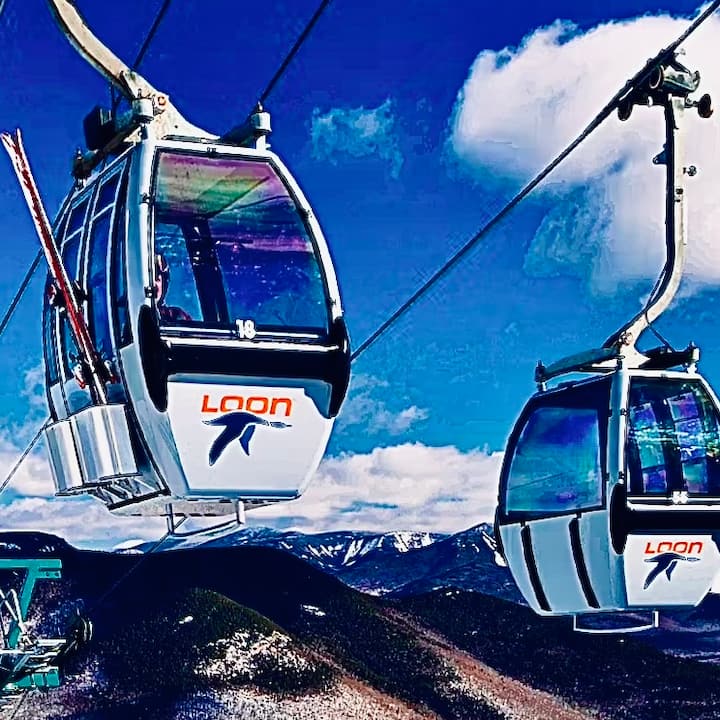 Hickory Lodge Resort Hottub Pool
Shuttle To Loon - New Hampshire