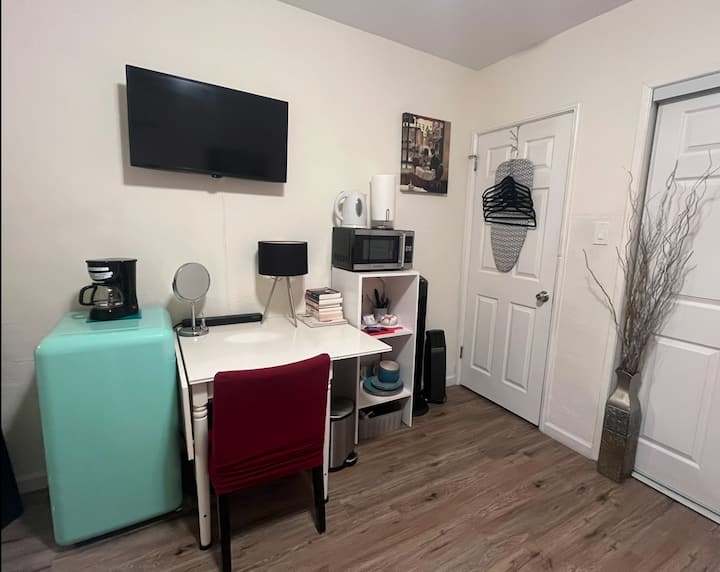 Cozy-vibes Château W/extra Private Feel & Parking - Oakland, CA