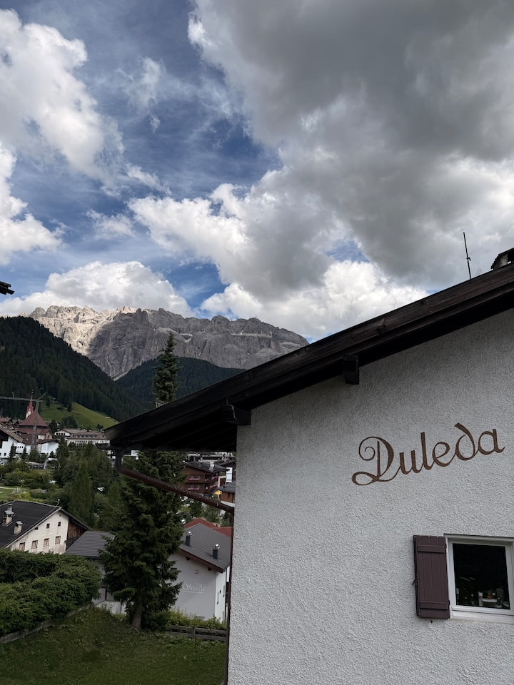 Urige Alpen Wohnung In Bester Lage - Alta Badia
