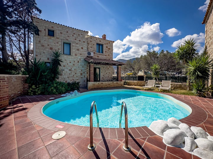Niriides Villas | Sagini | 3-bedrooms Private Pool - Hersonissos