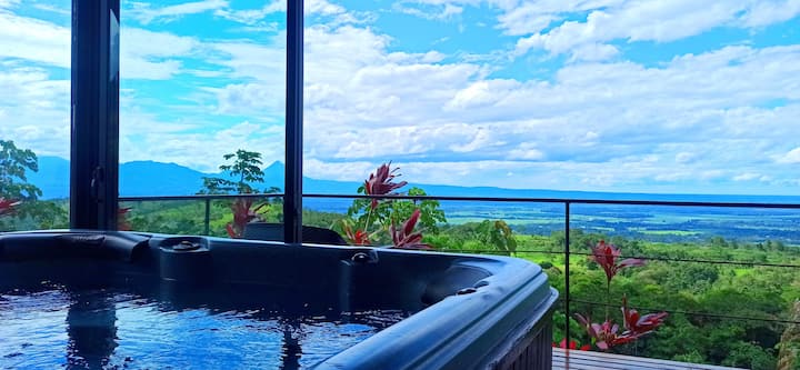Casa Privada Espectacular Vista Con Jacuzzi - Costa Rica