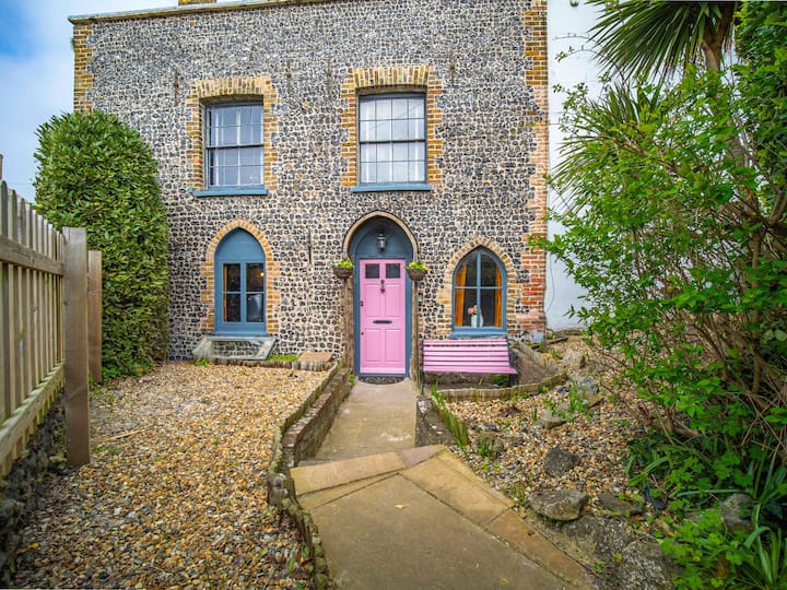 Betsy Cottage -17th Century Nr Sandy Viking Bay - Broadstairs