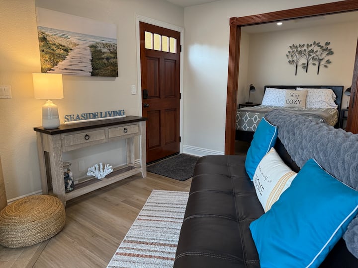 La Jolla Cozy Clean One Bedroom Condo/ucsd/utc - San Diego, CA