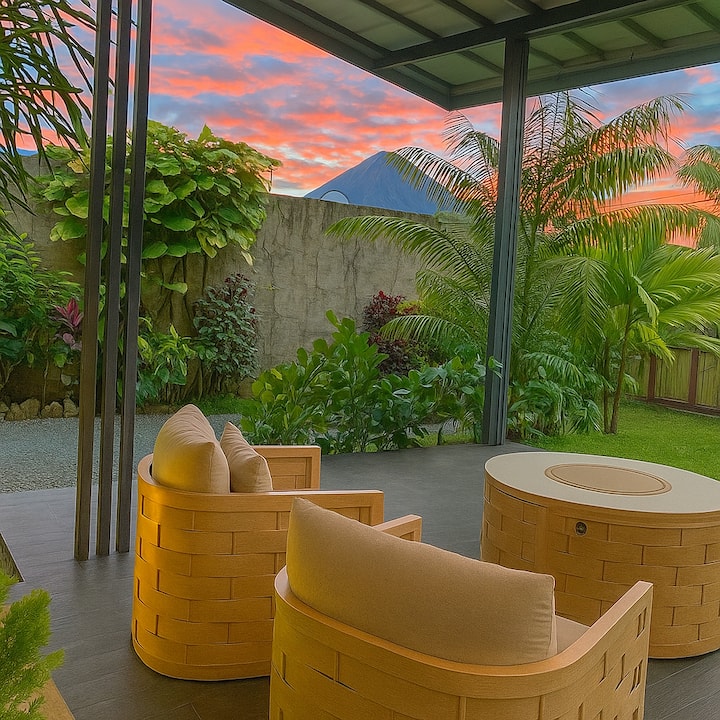 Romantic & Luxury Villa+private Jacuzzi/mini-pool - La Fortuna