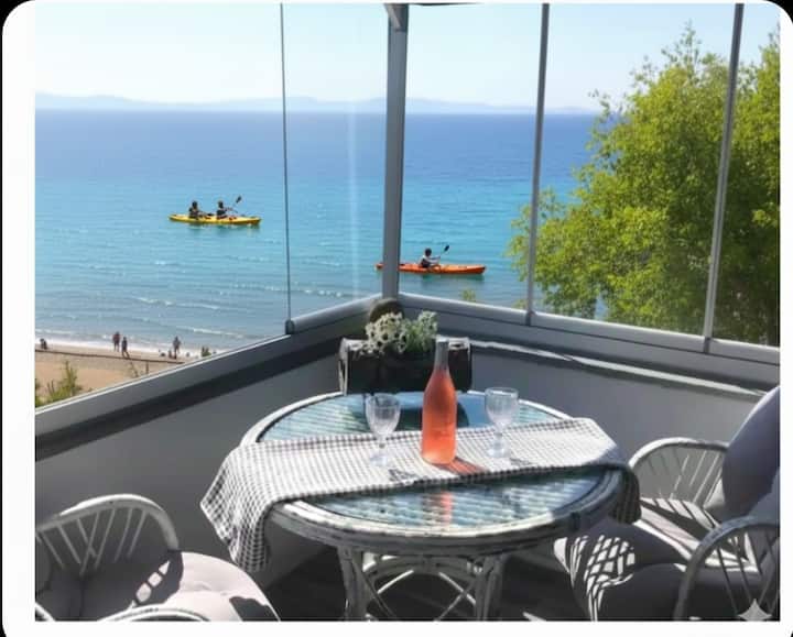 Kusadasi  Beachfront  Studio  Flat  For Family - Davutlar