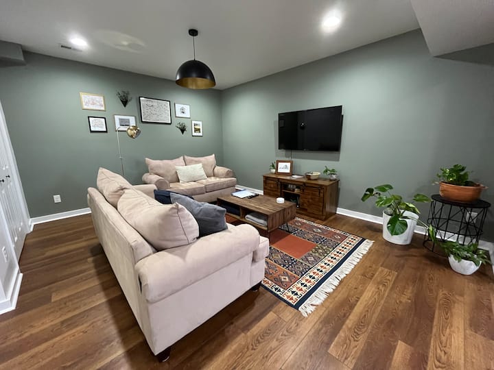 Belmont Private Suite, 1/2 Mile To Downtown Mall - Charlottesville, VA