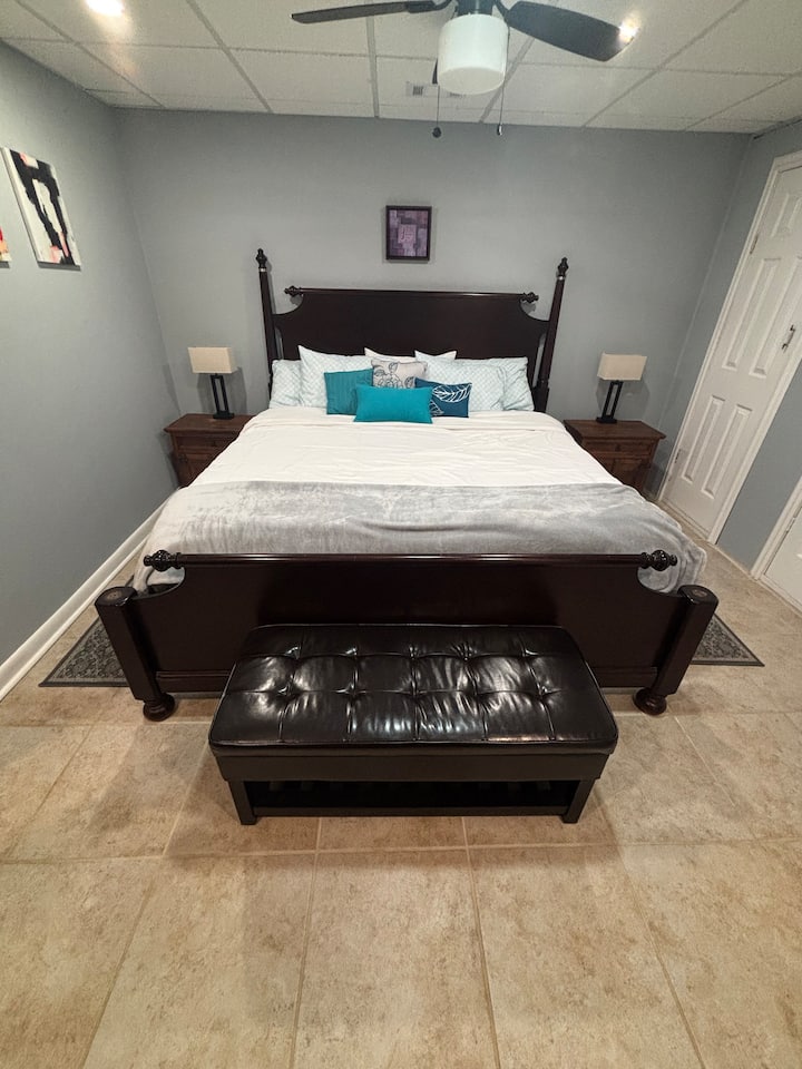 Fully Furnished Private Suite In Fayetteville Ga - Forest Hills (Georgia)