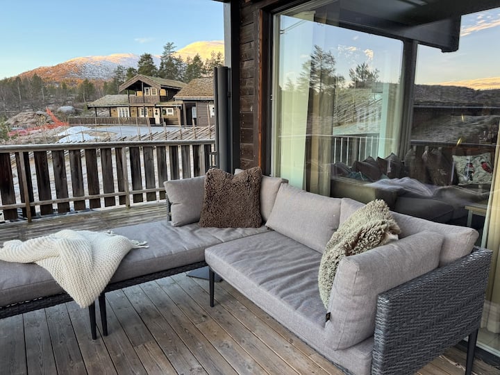 Hytte Til Leie I Naturskjønne Stryn - Loen