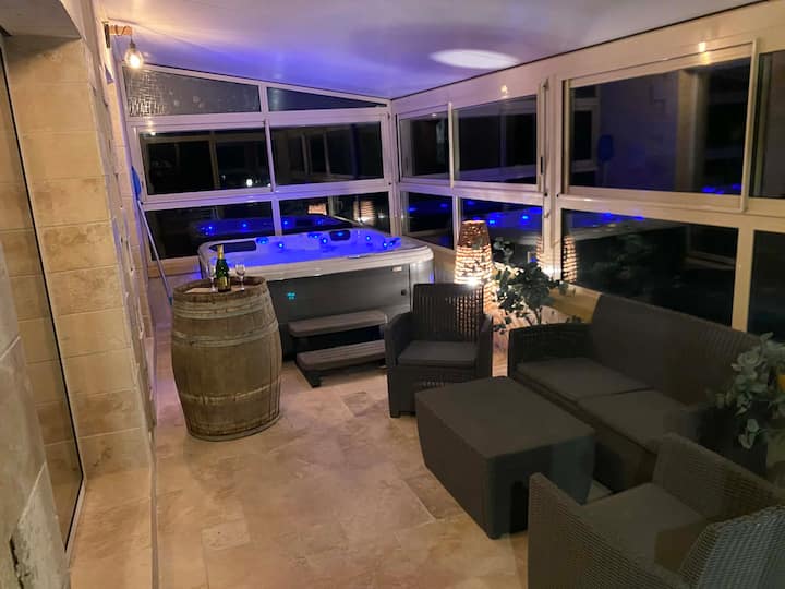 Gîte La Pinède Avec Jacuzzi (Sarlat) - Sarlat-la-Canéda
