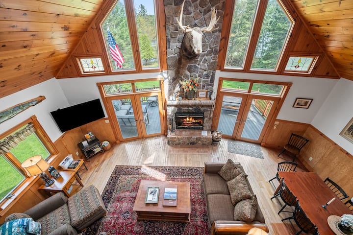 Brooklake - Custom Built Home On Dodge Pond - Rangeley, ME