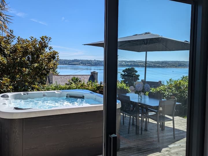 Vue Mer Avec Spa Et Jardin - Côte De Granit Rose - Perros-Guirec
