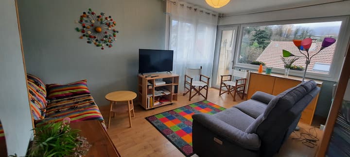 Appartement 2 Chambres Avec Parking - Aix-les-Bains