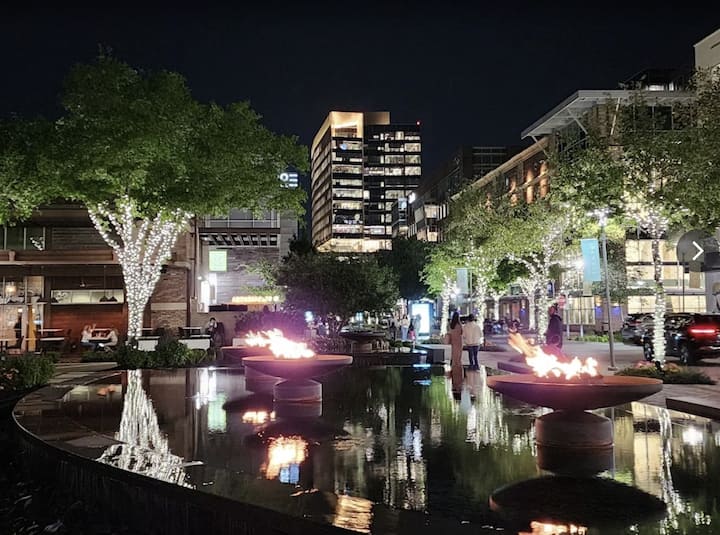 Great Location Free Parking - Houston, TX