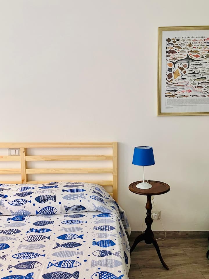 Tra I Caruggi E Il Mare - Rapallo