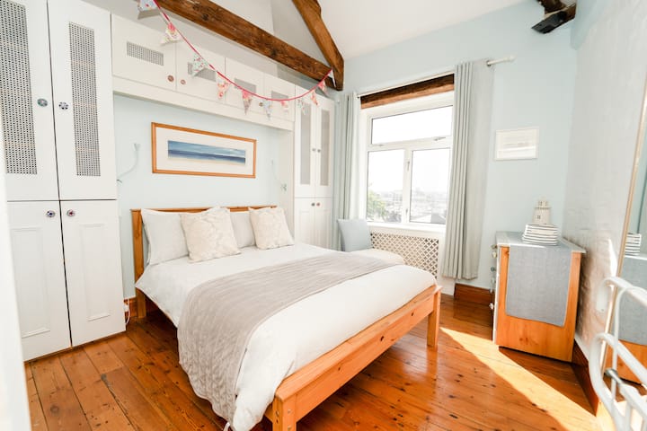 Bimble Cottage, Cosy Coastal Home With Seaview. - Plymouth