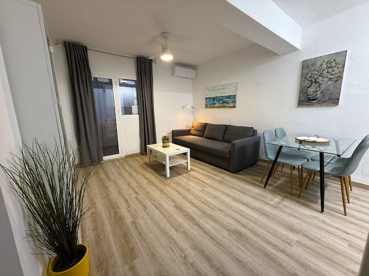 Magnífico Apartamento En El Centro De Fuengirola - Fuengirola