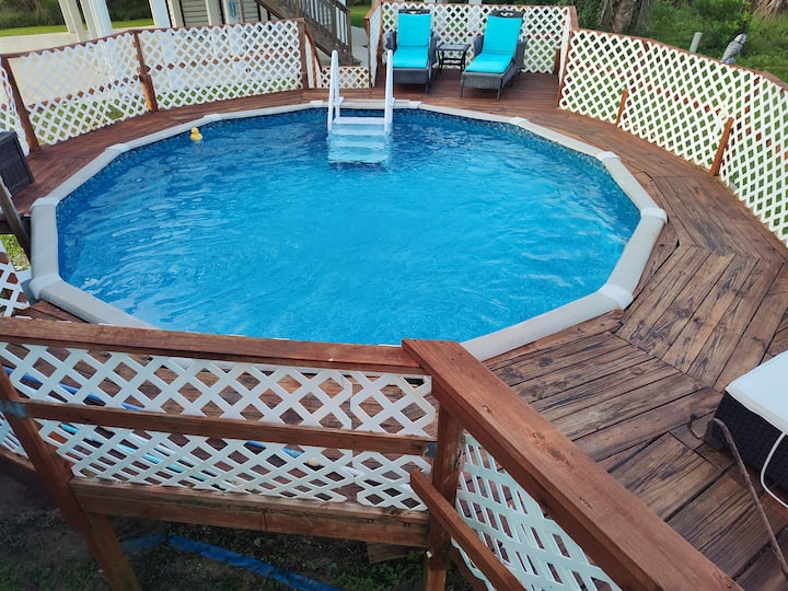 Cozy Beach Getaway - Pirates Beach, TX