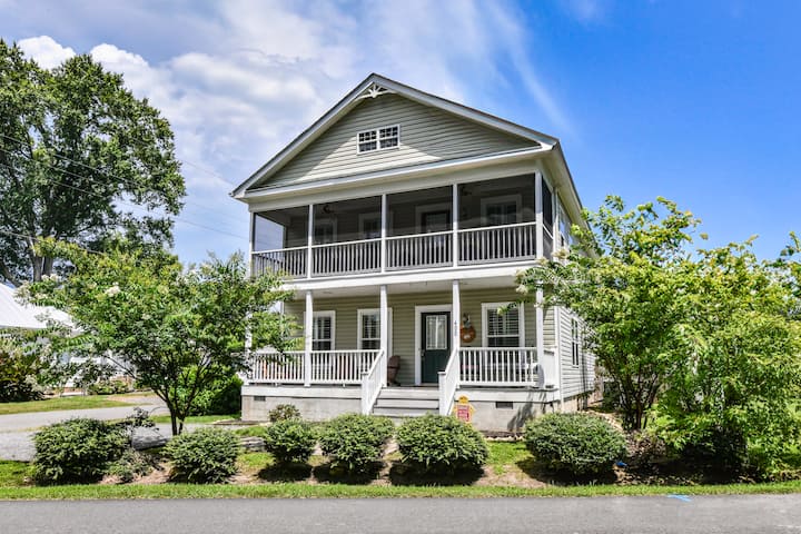 ‘Pipe Dream’ - 3bd/2.5bth - Awesome Water View! - Colonial Beach, VA