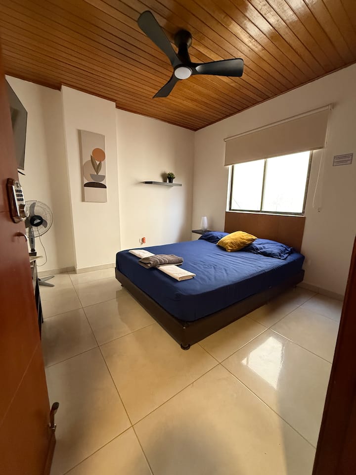 Room#2-fan Only-shared Penthouse-panoramic Terrace - Barranquilla