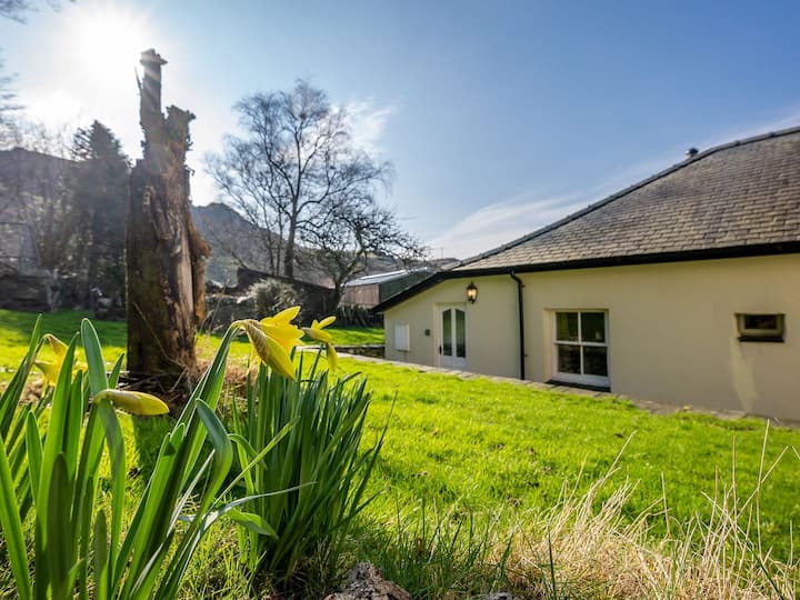 Private Farm Annex Tucked On Snowdon Farm - Beddgelert
