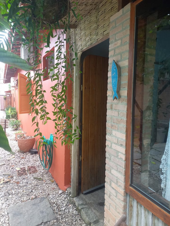 Cupuaçú-suíte/ar/vent/piscina/coz/garagem - Ubatuba