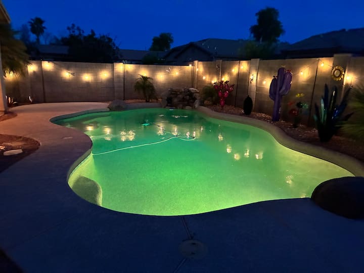 Desert Oasis W/heated Pool! - Phoenix, AZ