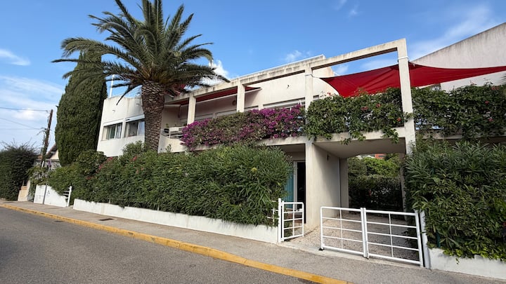 Appartement Terrasse Parking Dans Villa Centre Vi. - Le Castellet