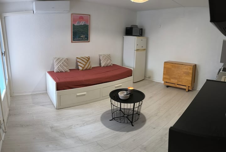 Studio à 200m De La Mer Avec Parking Et Tennis - Le Grau-du-Roi