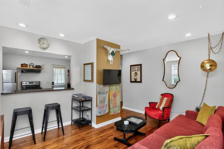 The Ruby | Music Row Gem W/ Free Parking