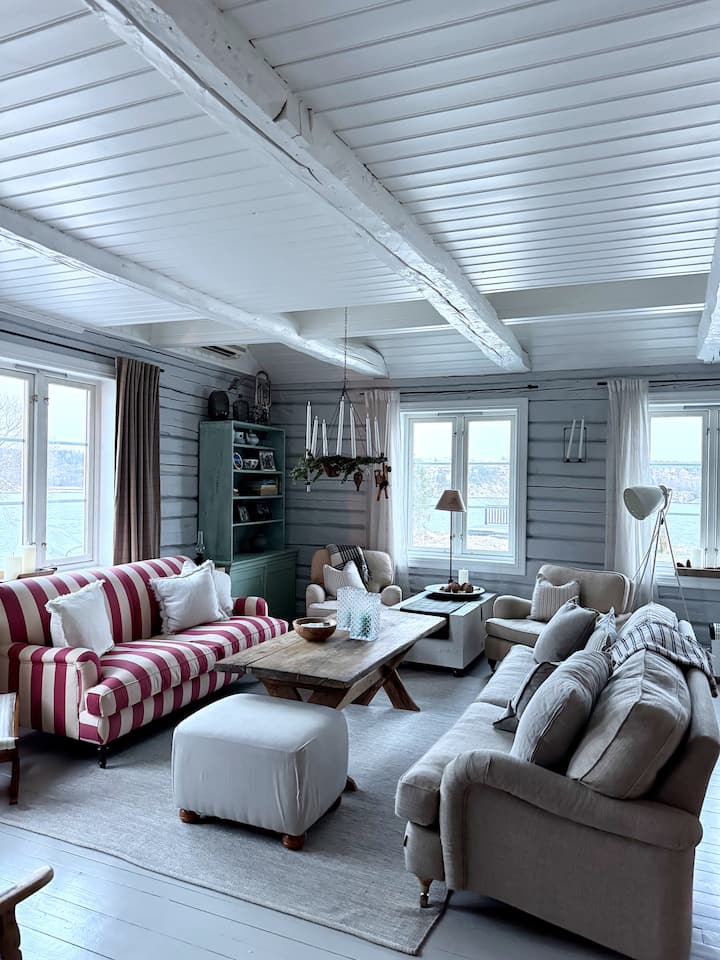 Stor Hytte Ved Sjøen - 3 Soverom Og 2 Bad - Moss