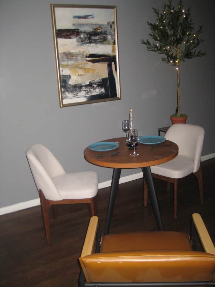 Great Studio Walking Distance To Hollywood 207 - Hollywood, CA