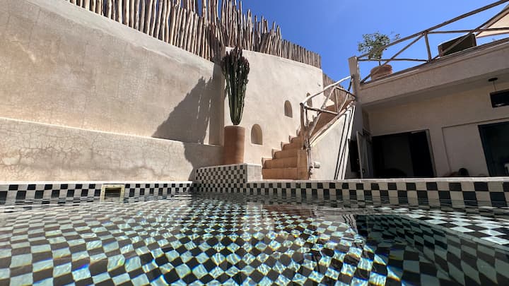 Riad De Charme Au Calme, Piscine Rooftop Chauffée - Marrakesh