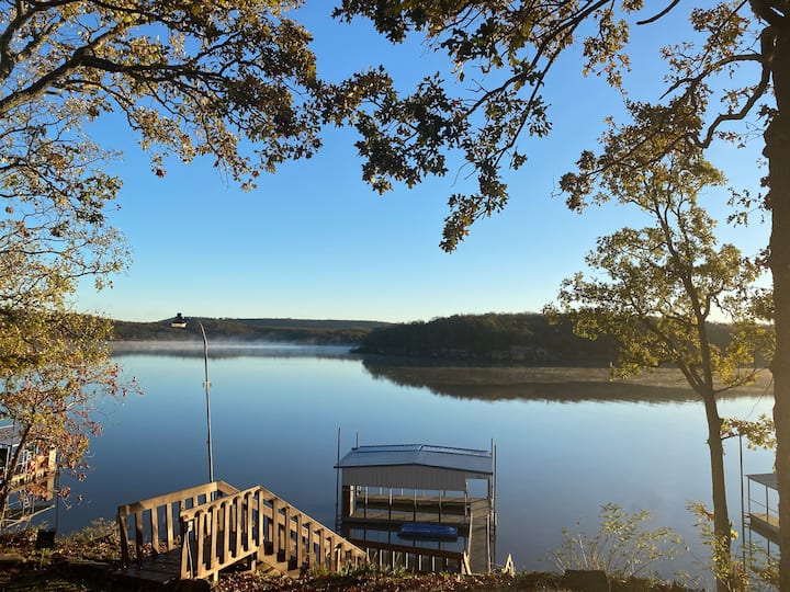 Outlook Over The Lake - Arrowhead State Park, Canadian
