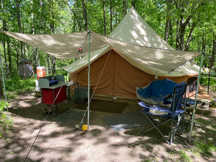 Driftless Glamping On A Bluff - Wisconsin