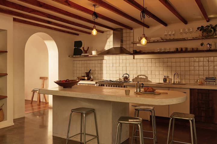 The Joint - Joints In Byron - Byron Bay