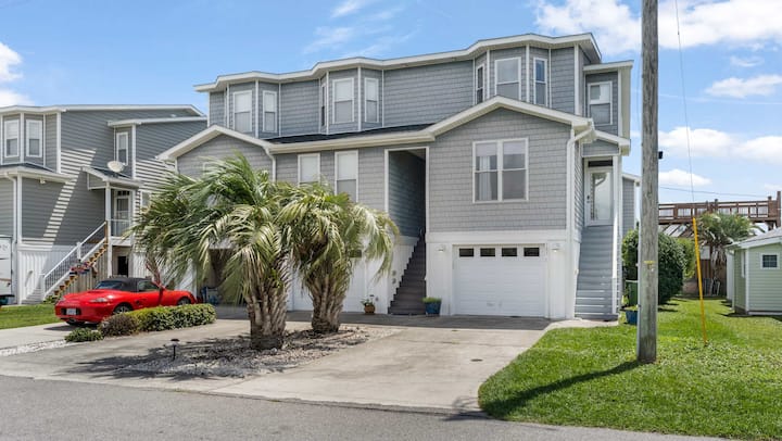 Kure Sunrise, Private Townhome 1 Block From The Be - Kure Beach, NC