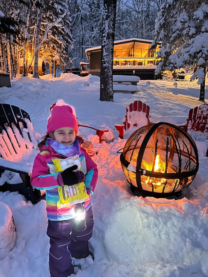 Cozy Muskoka Lakefront Cottage W/ Hot Tub & Sauna - Huntsville