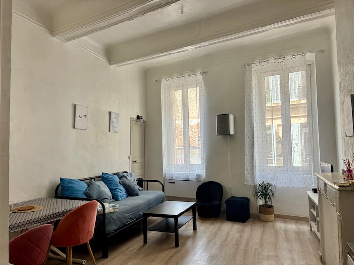 T2 Notre Dame Du Mont - Cours Julien - Clim - Plages de Marseille Prado