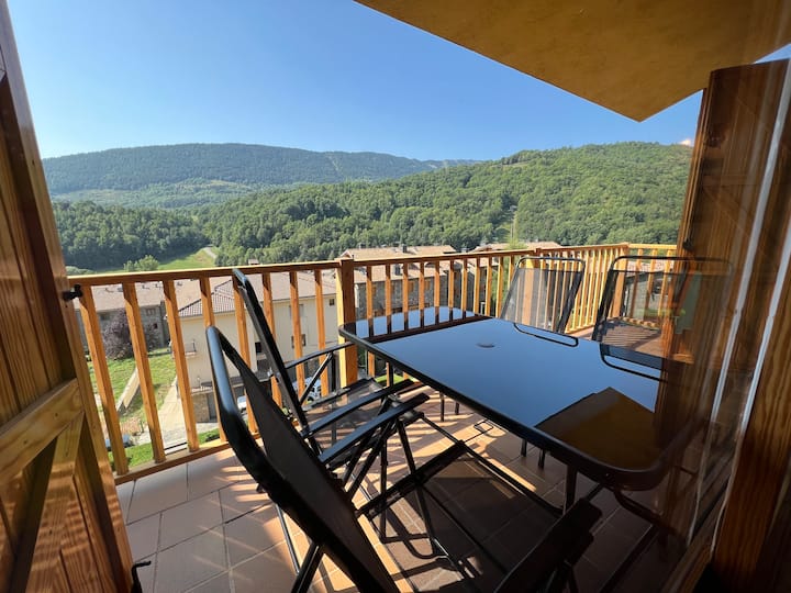 Cozy Mountain Stay - Camprodon