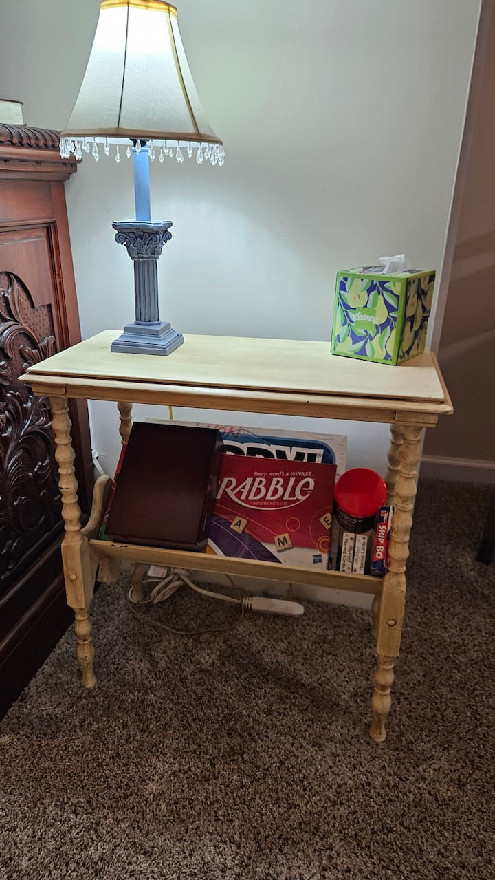 Exclusive 2 Bedroom Suite W/theater Room + Kitchen - Cleveland, TN