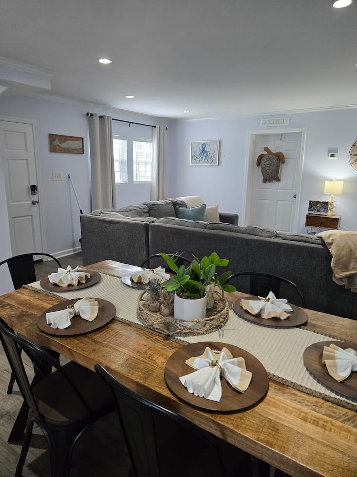 Latitudes Can Change Attitudes Back Beach Walkable - Tybee Island