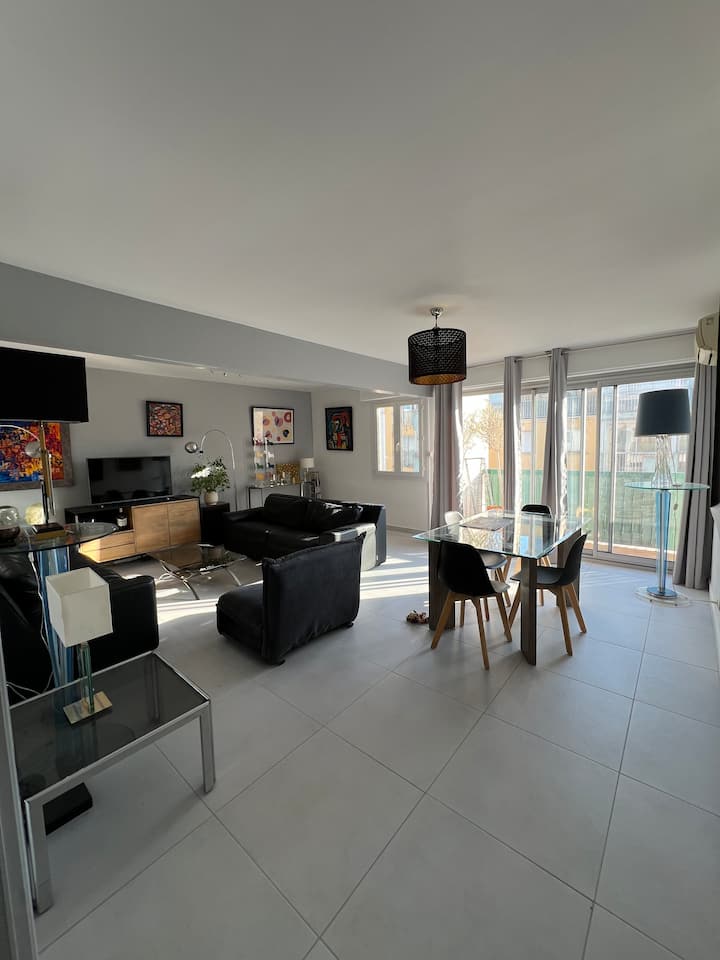 Appartement 3eme Et Dernier Etage Proche Gare Sncf - Sète