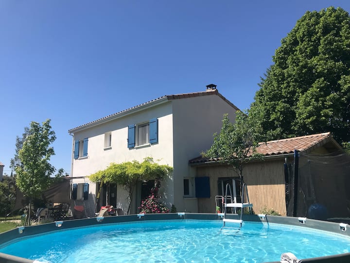 Villa 5 Chambres Avec Jardin Près De La Drôme - Crest