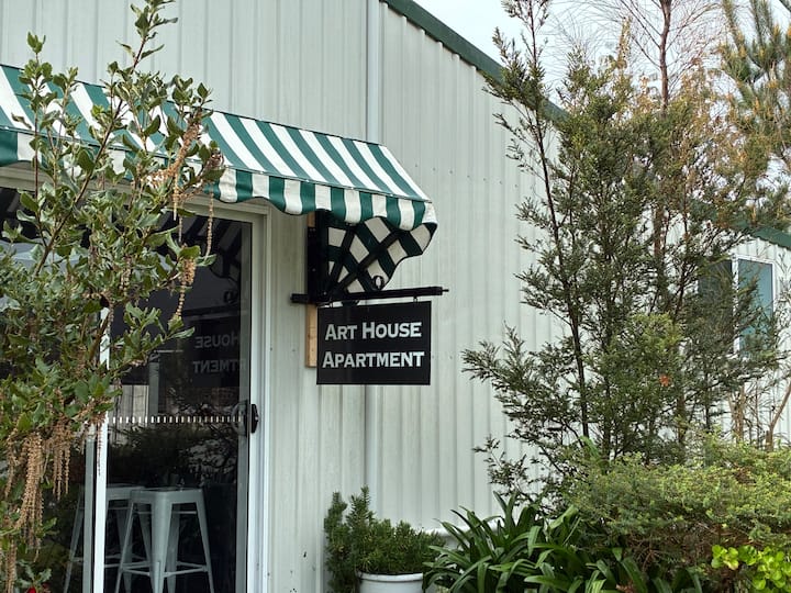 Mowa Art House Apartment - Huonville