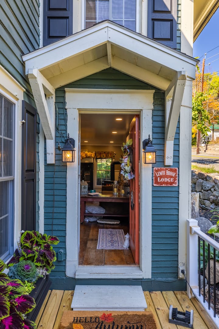 Lewis Brook Lodge - Adirondacks