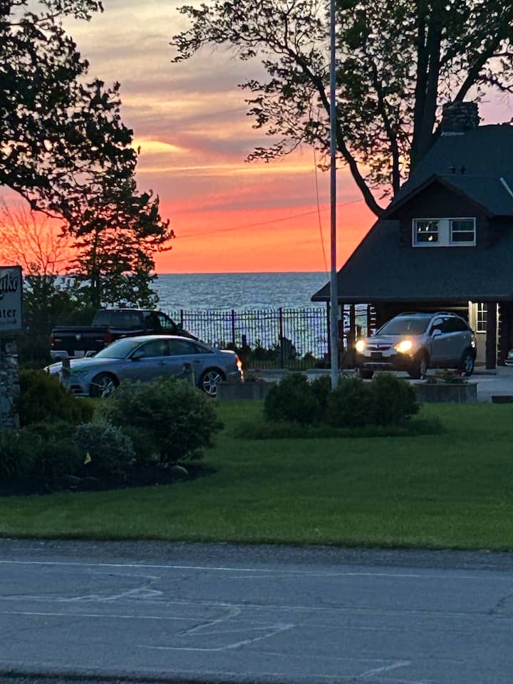 Cheers - Vermilion, OH