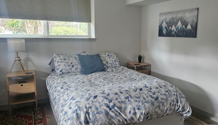 Cozy English Basement Apt. - Sandy, OR