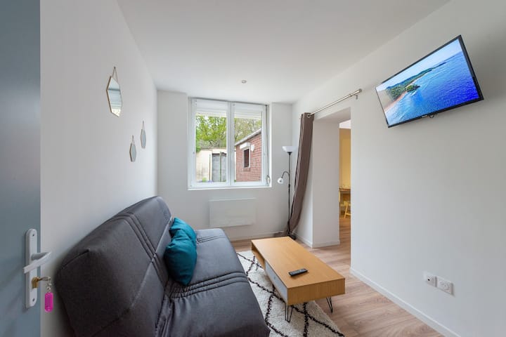 "Kera" Beau Deux Pièces Tout Confort Avec Jardinet à 5min Du Tramway - Valenciennes