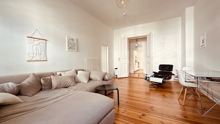Arty Appartment Near Charlottenburg - Berlín